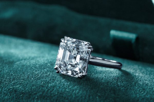 Making the commercial case for Blockchain Diamond Tracking